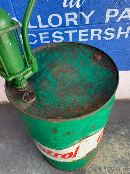 CASTROL OIL BARREL WITH PUMP – Huggys Speedshop